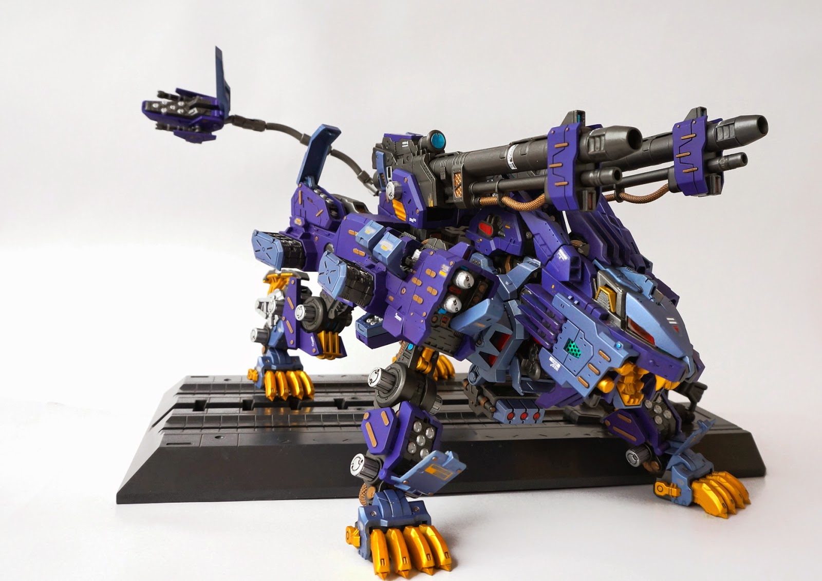 [HMM Zoids 1/72 LIGER ZERO PANZER HYBRIDE MODE] by [SethTuna]