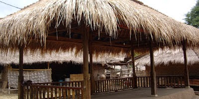 Rumah Bale, Salah Satu Kekayaan Arsitektur Nusa Tenggara Barat ...