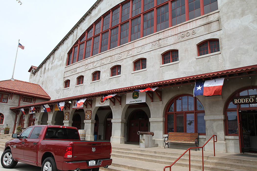 Texas Historical Markers: Cowtown Coliseum