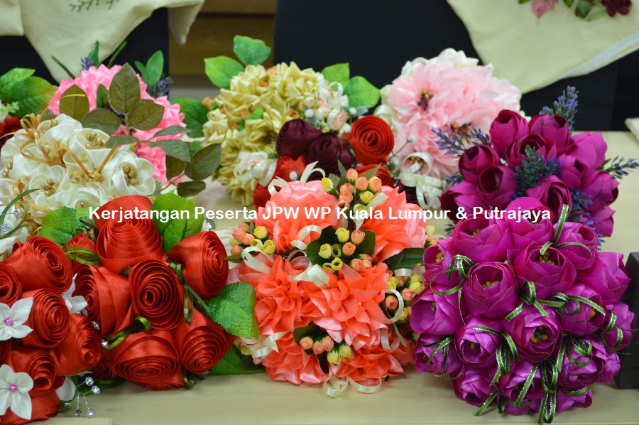 Suzana Mustafa: JAMBANGAN BUNGA TANGAN