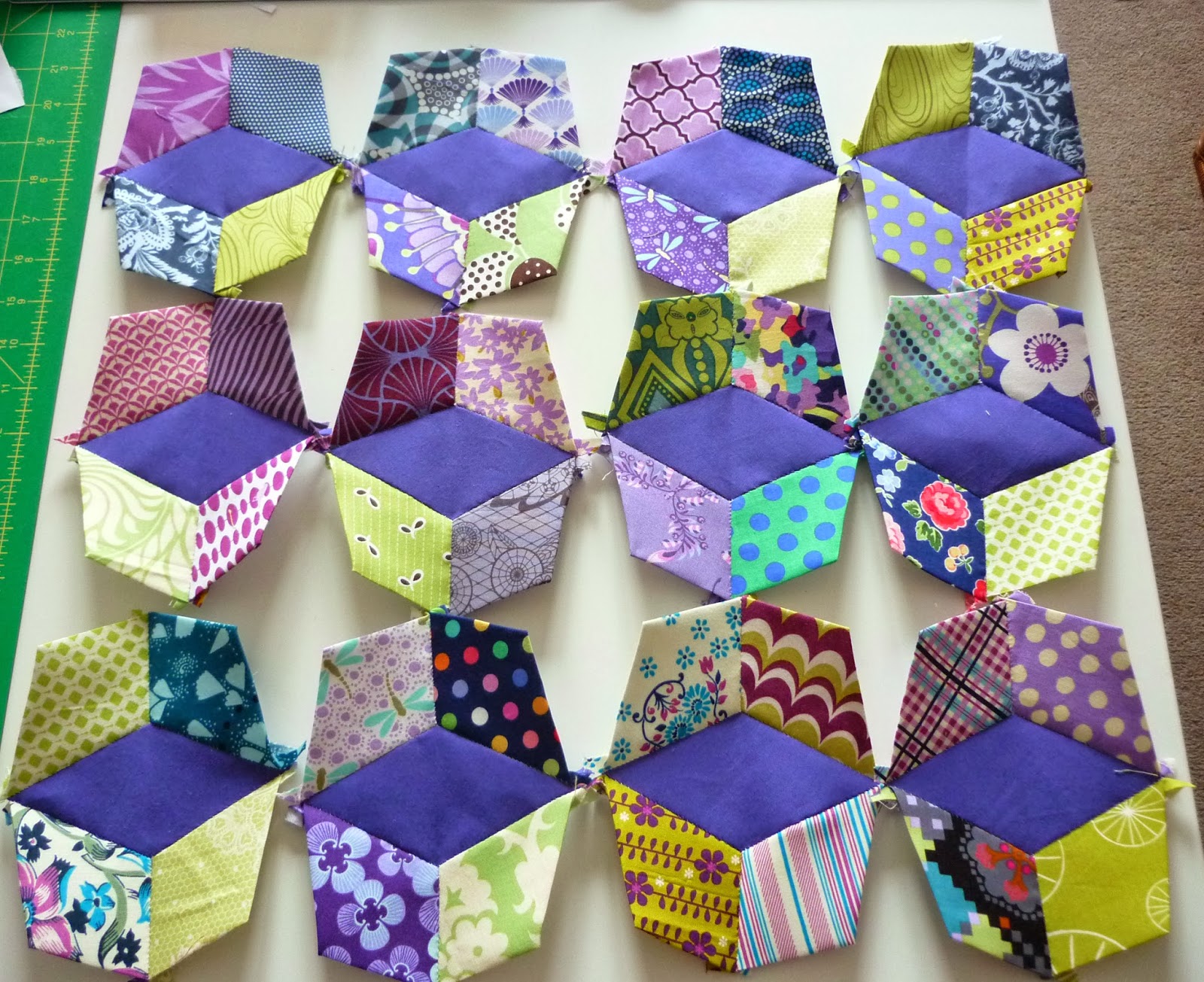 Nellie's Niceties: Diamonds, kites and stars - Free EPP pattern and ...
