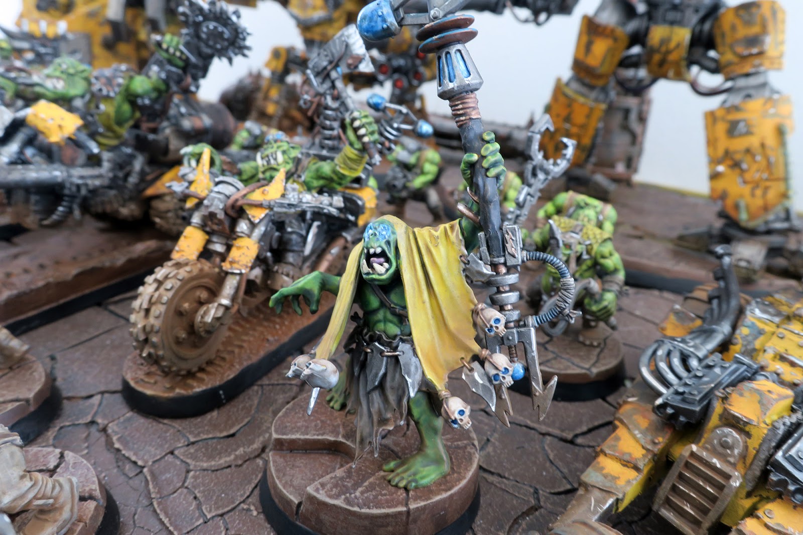 What's On Your Table: 'Trust in Rust' Orks! - Faeit 212