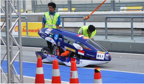 ITS TEAM - SAPU ANGIN SHELL ECO MARATHON 2012