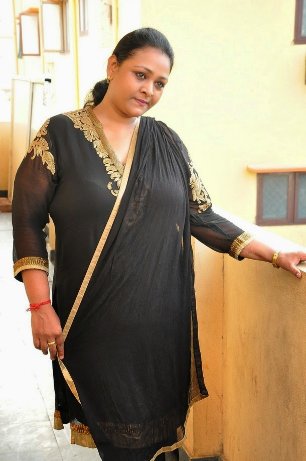Shakila Latest Stills