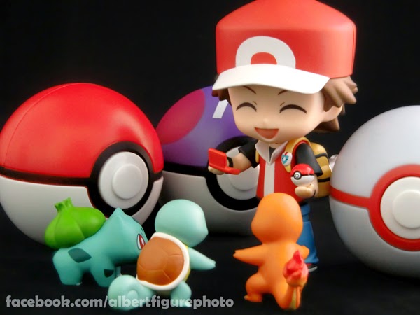 Unboxing y Review de la Nendoroid de Red de Pokemon por Good Smile Company