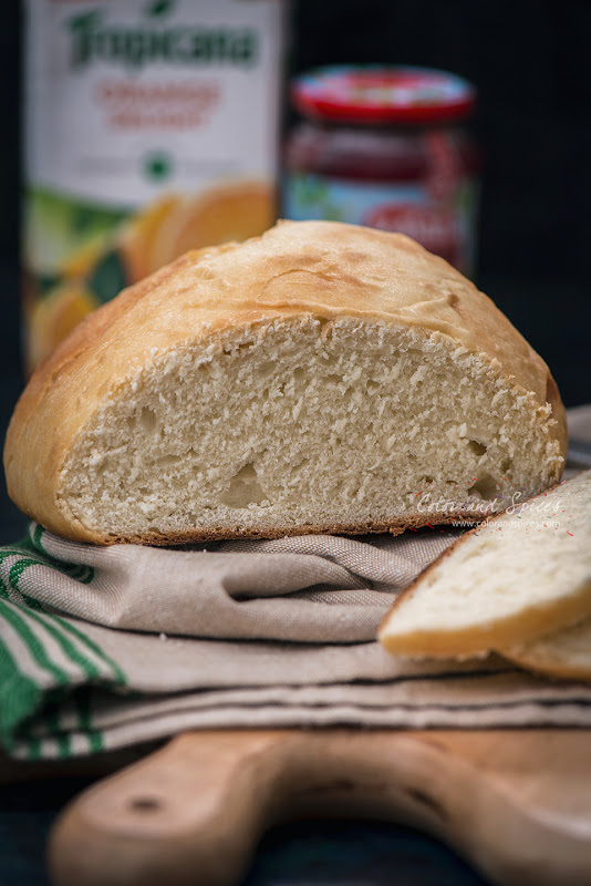 Color and Spices: Everyday Bread...