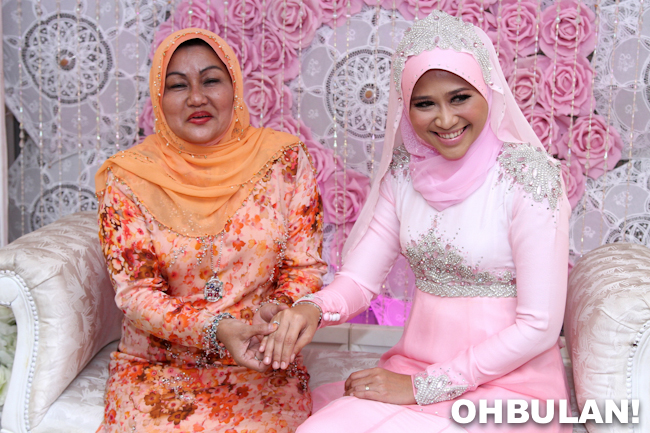 [photo] Pertunangan Akma AF3 Dan Farih Hamshi | macam macam ada