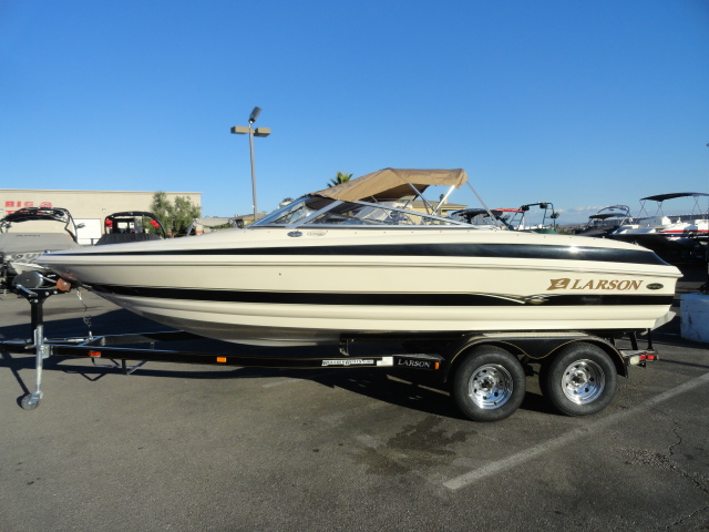 Boulder Boats Blog: 2002 Larson LXi 210