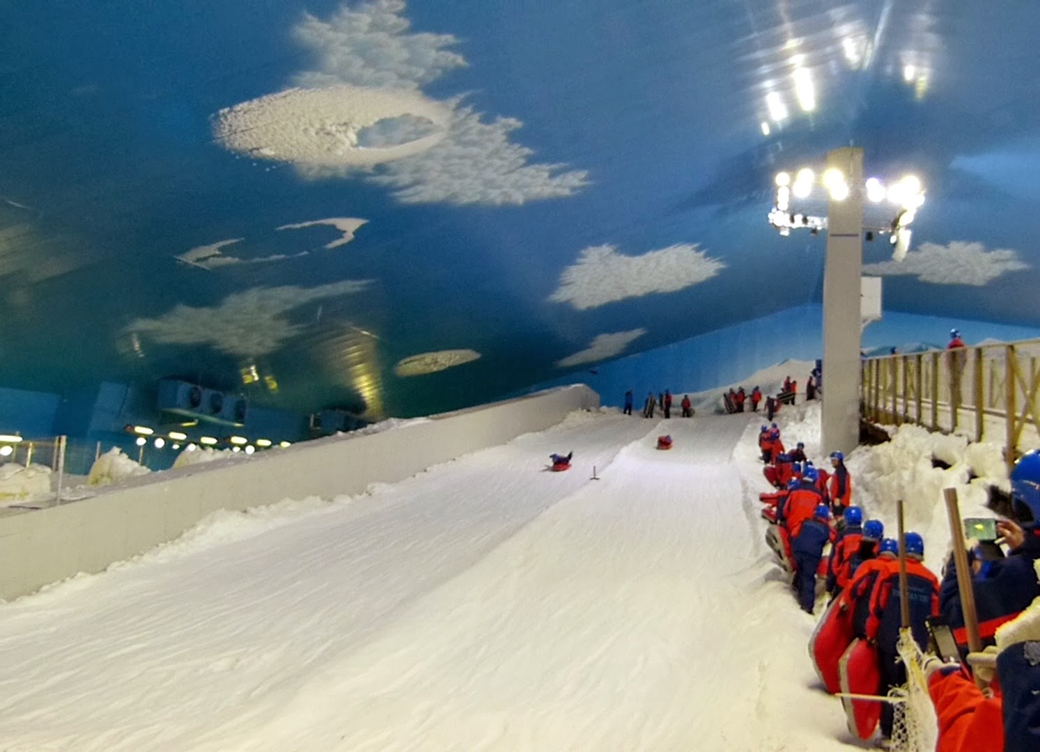 Vou ali fora... já volto!: Snowland - Gramado