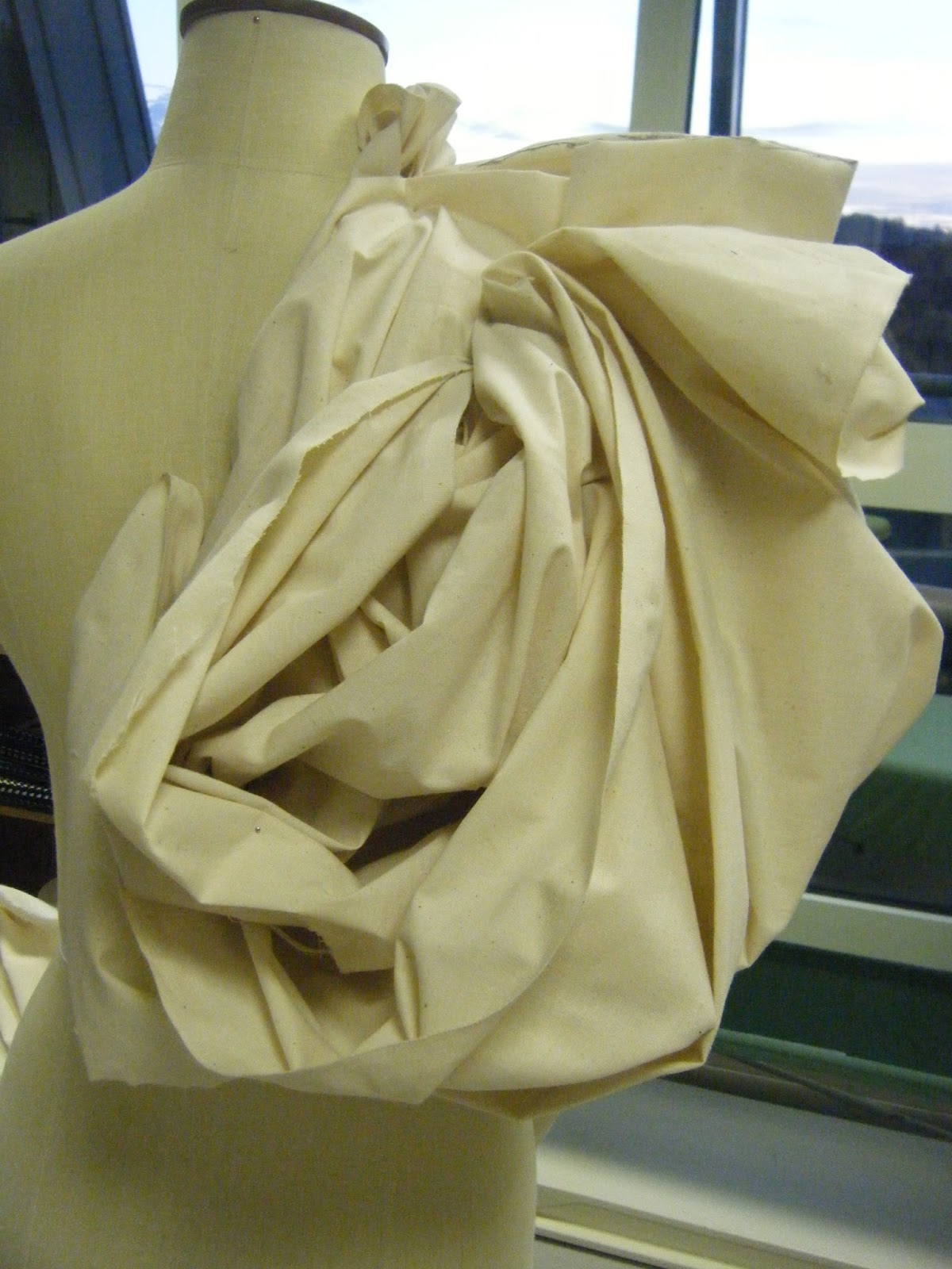 Lucy Alice fashion portfolio: BA HONS.......Creative pattern cutting