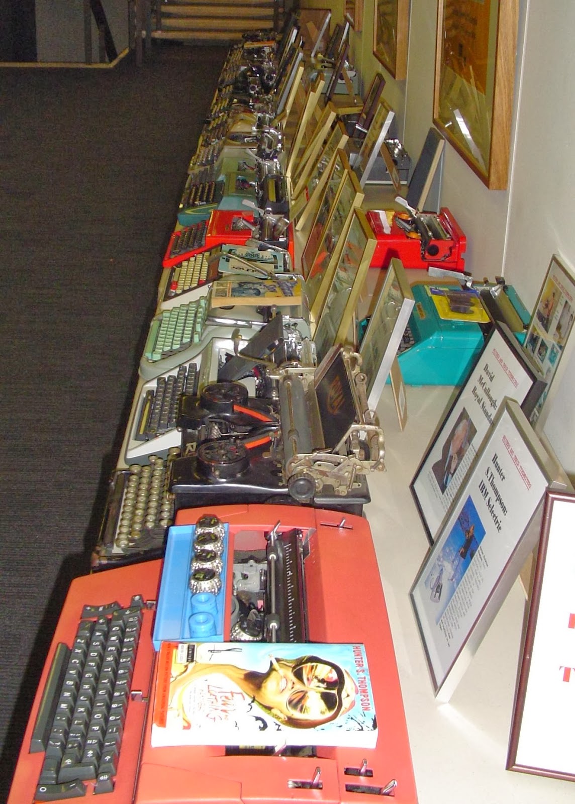 oz.Typewriter: Days of 'I Am Typewriter' Set to Return - Another Dream ...