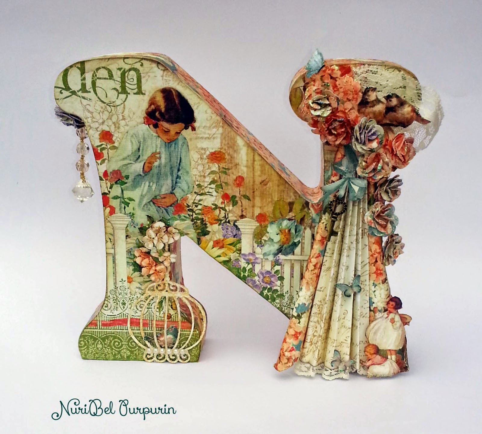 EL FIELTRO EN MIS MANOS: Taller de Scrapbook ,letras de madera decoradas