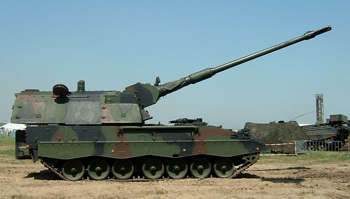 Defense Updates: Qatar Buys 62 Leopard II Tanks and 24 PzH2000 Self ...
