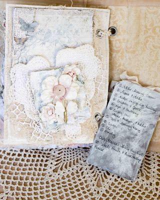 Psycho Moms Scrapbooks: Fairy Bell Shabby Chic Mixed Media Mini Album