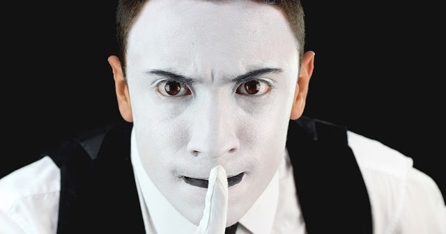 Scare Acting 101: Using your words to get the scare