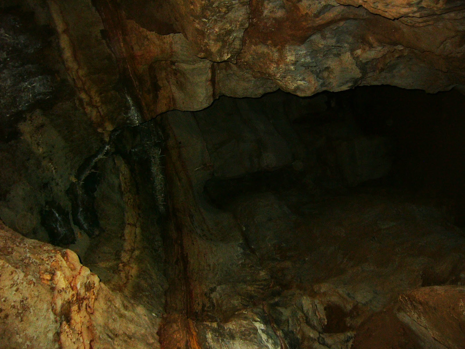 Backyard Excursions: Doing The Crawl at Hidden Cave