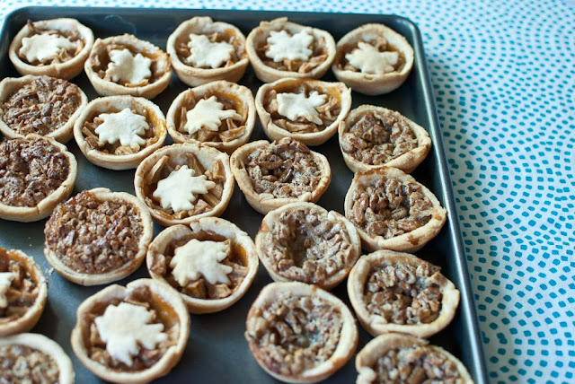 My Trash and Treasure: mini fall pies