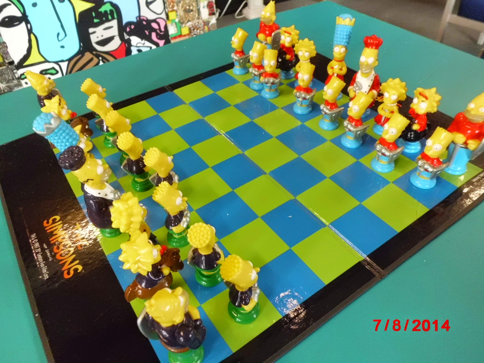 Simpsons Chess Set