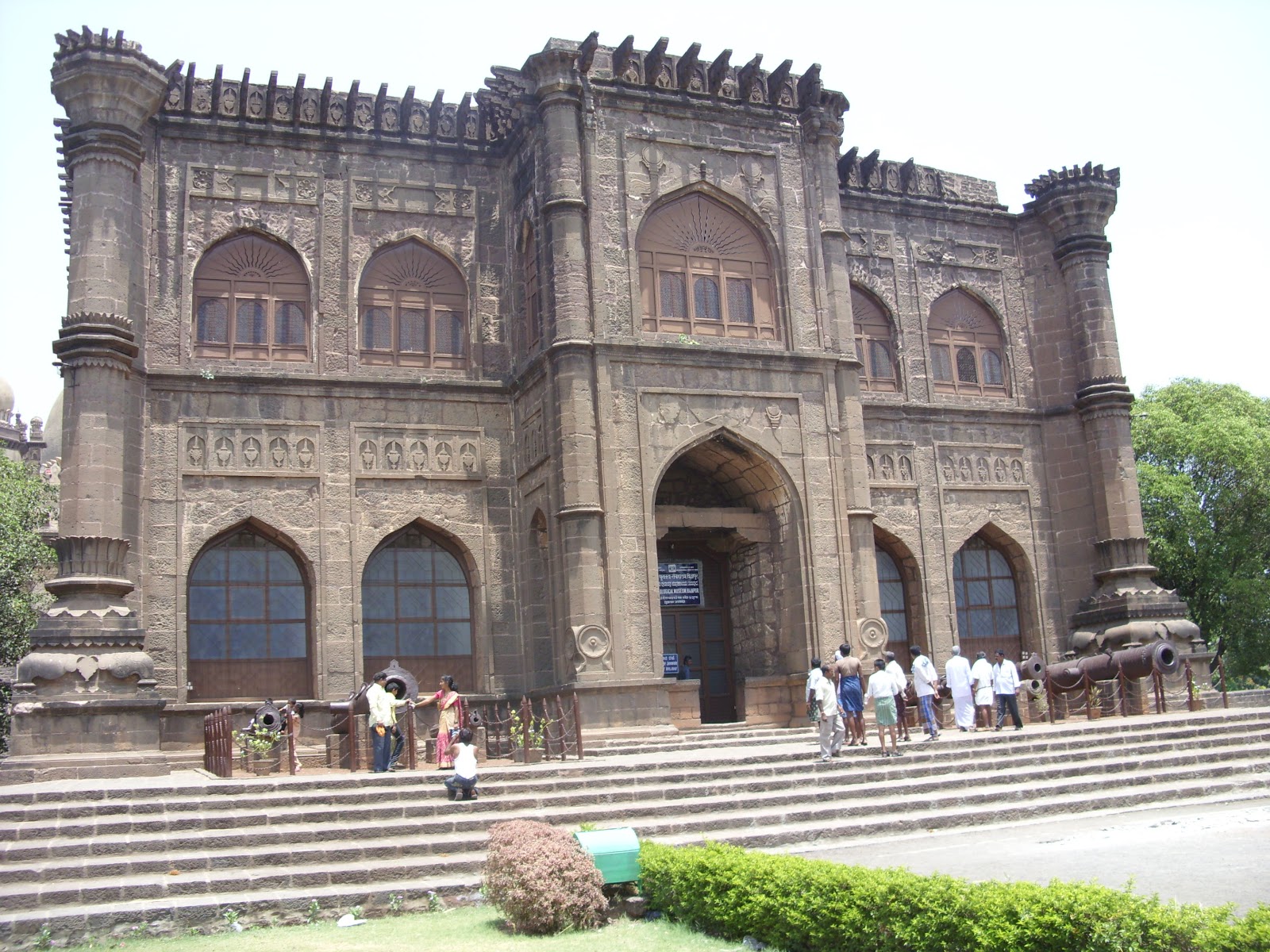 Plan A Trip To Bijapur (A Holy Place of Karnataka)