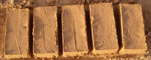 Arredo In: Mattone crudo, ottimo se a vista