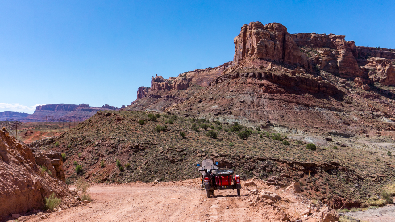 A Redleg's Rides : UTB: Moab - Cotter Mine Road and a post dust storm ...