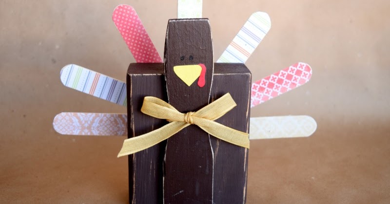 Easy Turkey Craft for Thanksgiving Decor - Adventures of a DIY Mom