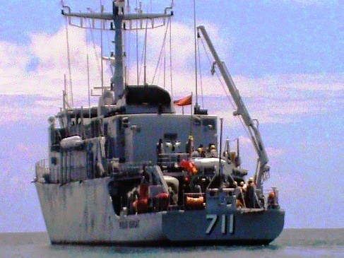 DEFENSE STUDIES: TNI AL Akan Beli 2 Kapal Penyapu Ranjau