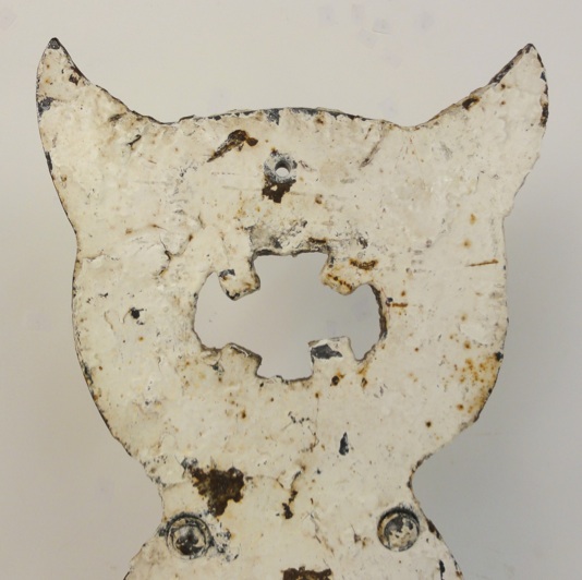 Anonymous Works: White Howler