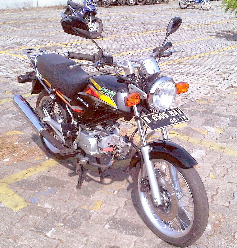 MODIFIKASI MOTOR HONDA WIN | Motor Racing
