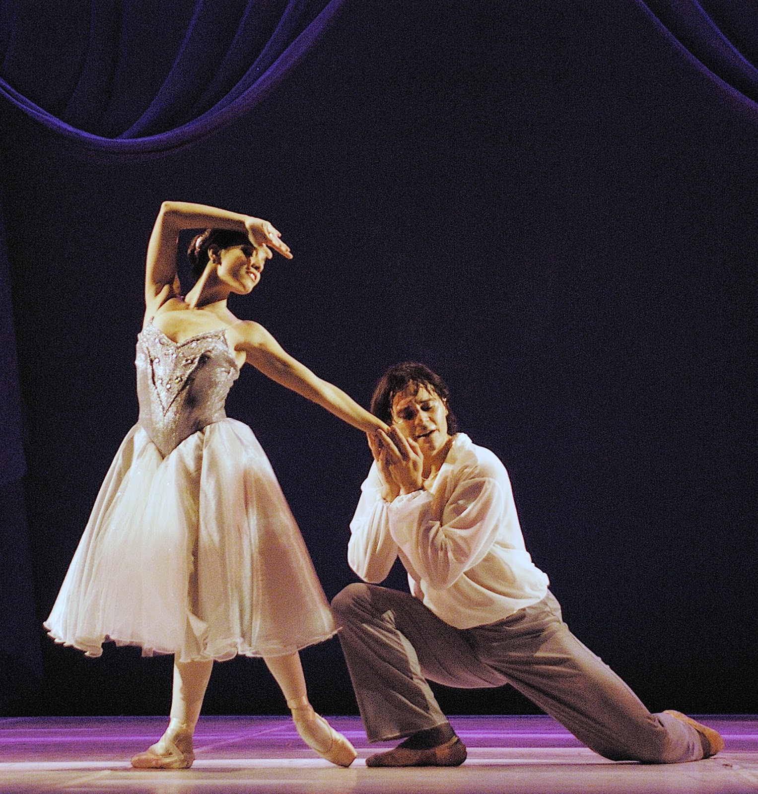 LEONARDO REALE Coreógrafo y Director Artístico Ballet Metropolitano de ...