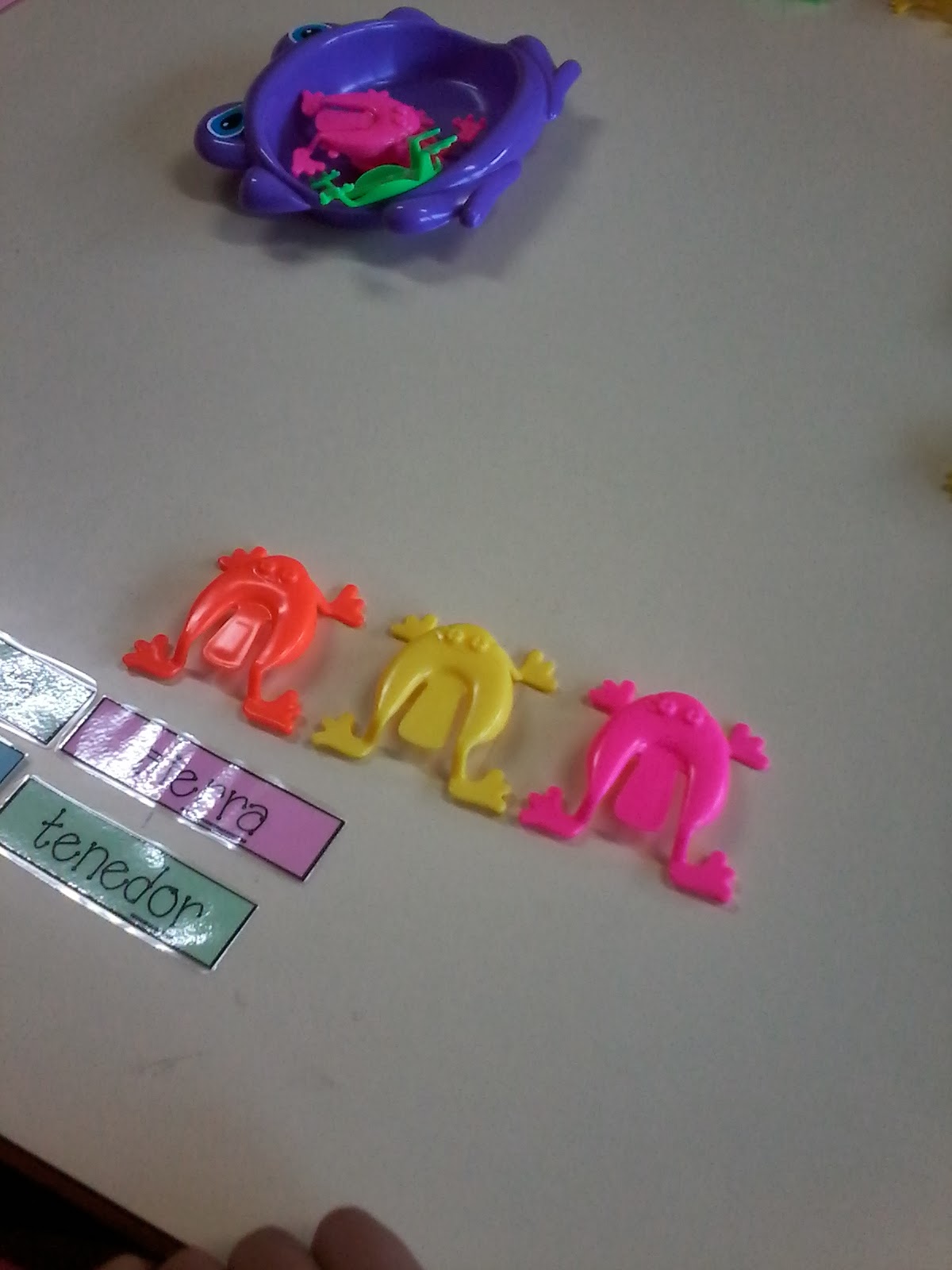 Deja que te cuente...: Salta la rana