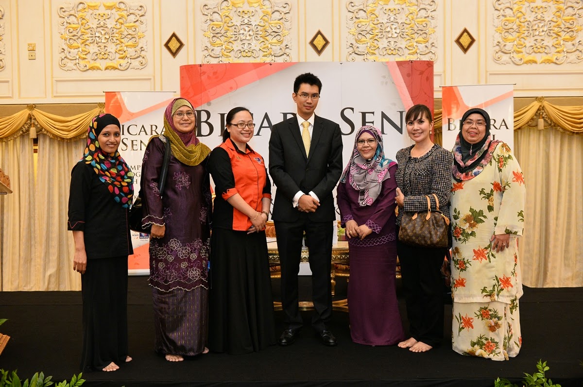 tHe jOuRnEy oF aRt: BICARA SENI : Yang Amat Mulia Tunku Zain Al-‘Abidin ...