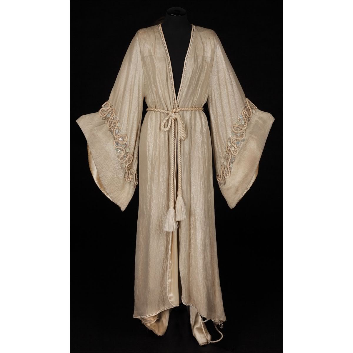 Dolores Delargo Towers - Museum of Camp: Objects of desire, part 2