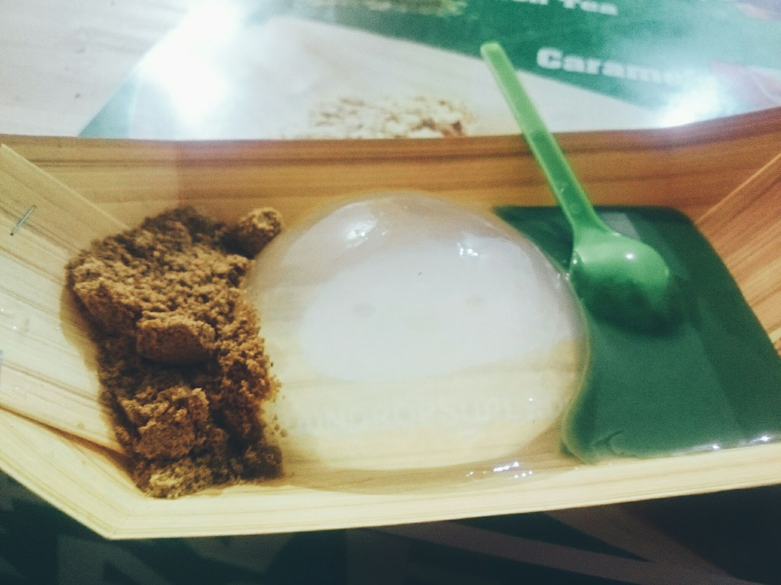 Let's get to know about Japanese food-- which are not from Japan ...