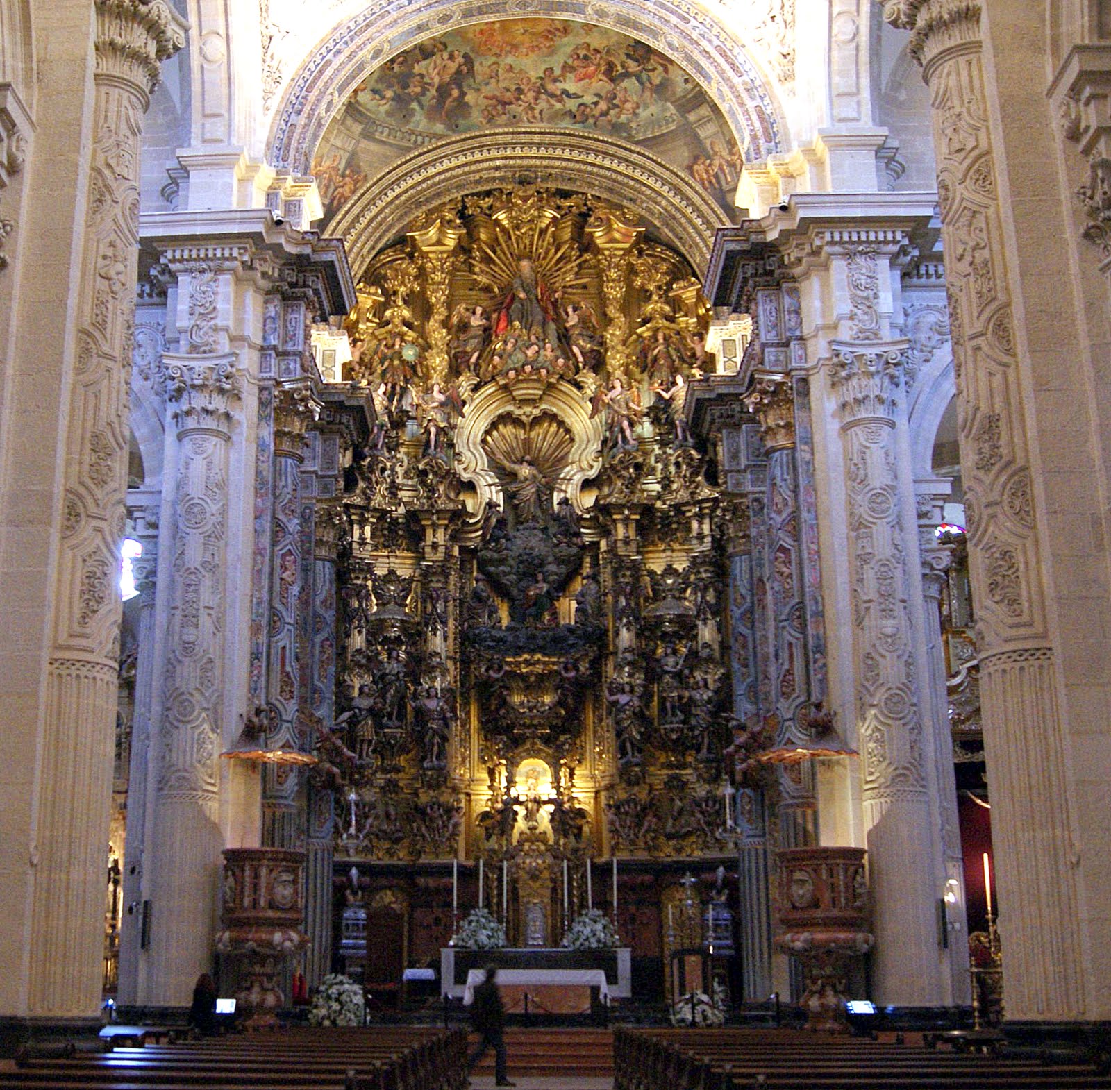 Los retablos de la iglesia del Salvador de Sevilla ~ ÉUFRATES