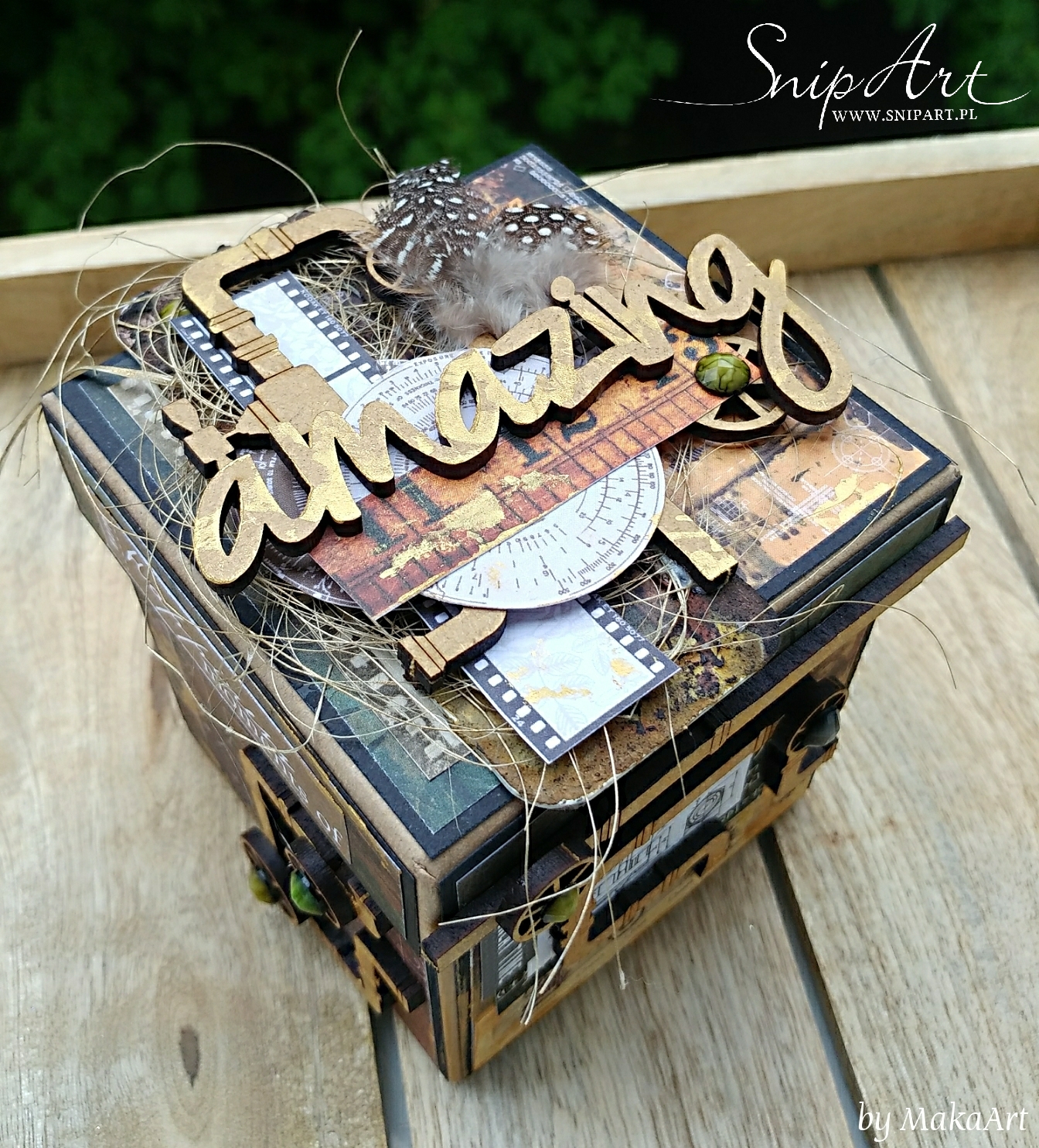 My journey through the mixed media world...: Gift box for a gentleman