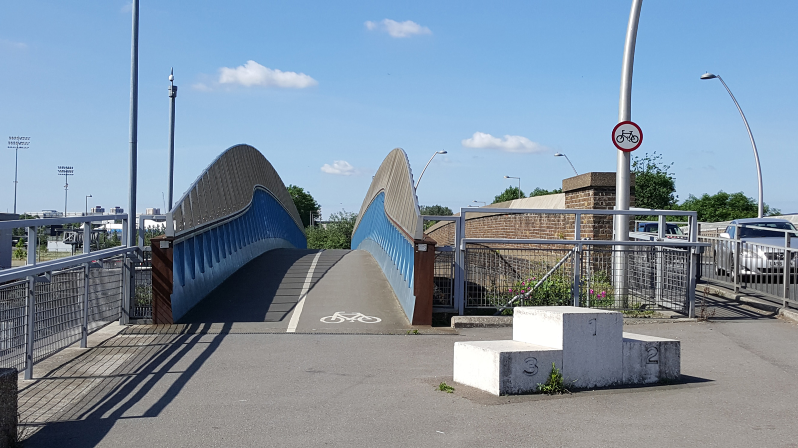 The Happy Pontist: London Bridges: 47. Ruckholt Road Footbridge