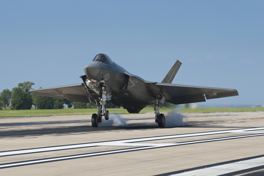 NAVY F-35Cs TO TRAIN AT NAS KEY WEST - Blog Before Flight - Aerospace ...