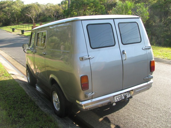 Bedford CF2 Van: ebay: Bedford CF V8 - Australia