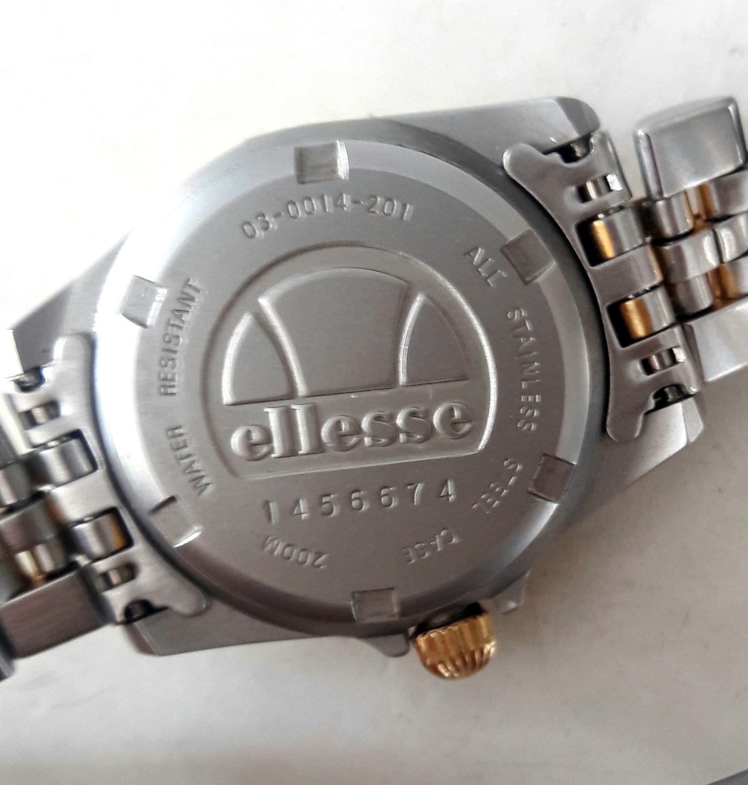 BAKUL JAM: SOLD : MiNT ELLESSE SPORT WATCH TWO TONE GOLD BESEL