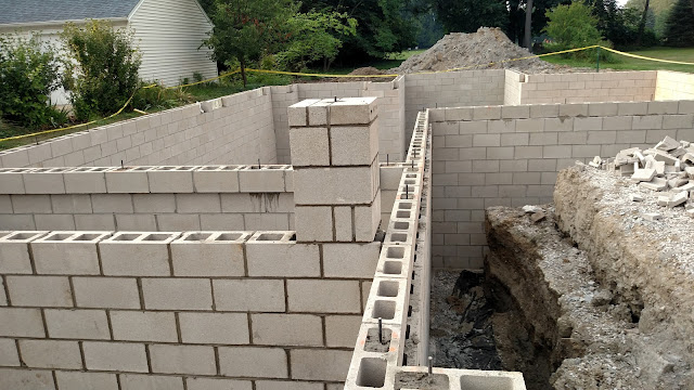Our Build with Wayne Homes: Day 21 - Cement Blocks done