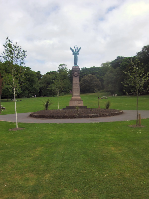 Photographs Of Newcastle: Saltwell Park