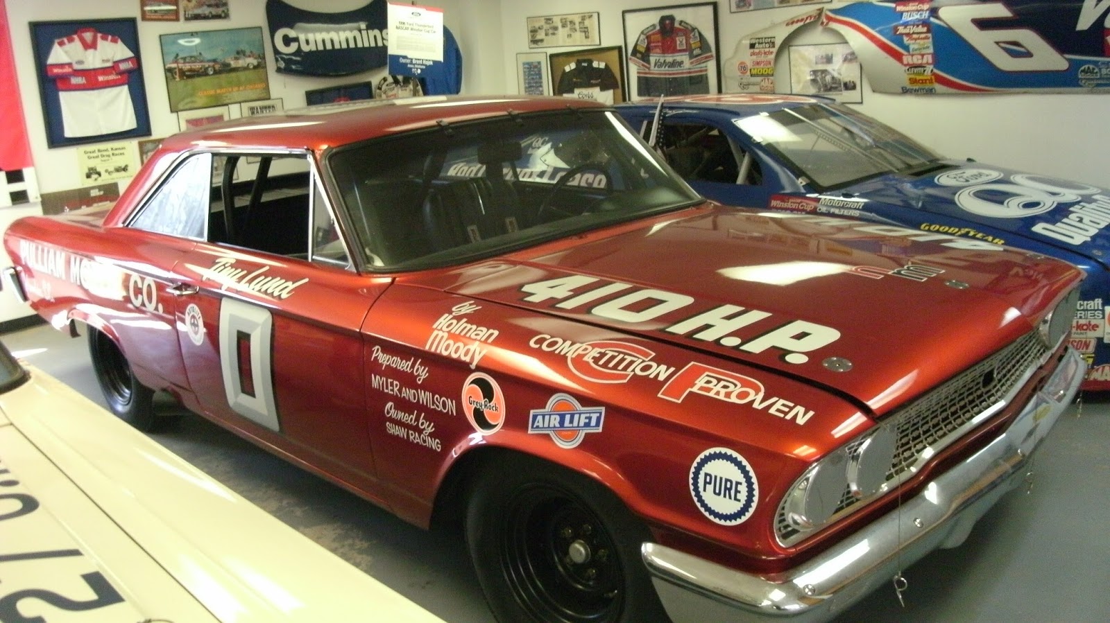 CARHUNTER : PRIVATE VINTAGE RACE CAR COLLECTION- HISTORY & WENDELL SCOTT!