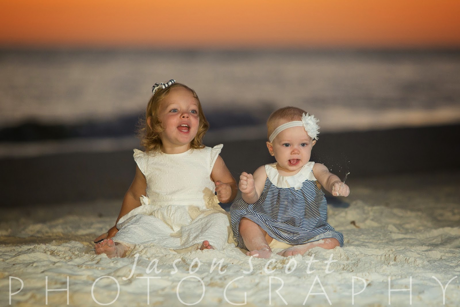 Siesta Key Beach Portraits - Bohn Family | Jason Scott Photography
