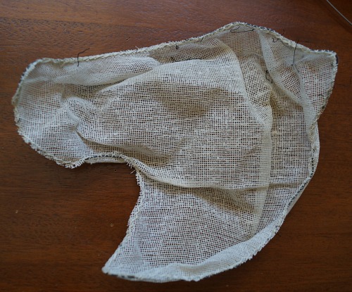 How I restored a crushed and battered vintage 1950s hat | Tanith Rowan