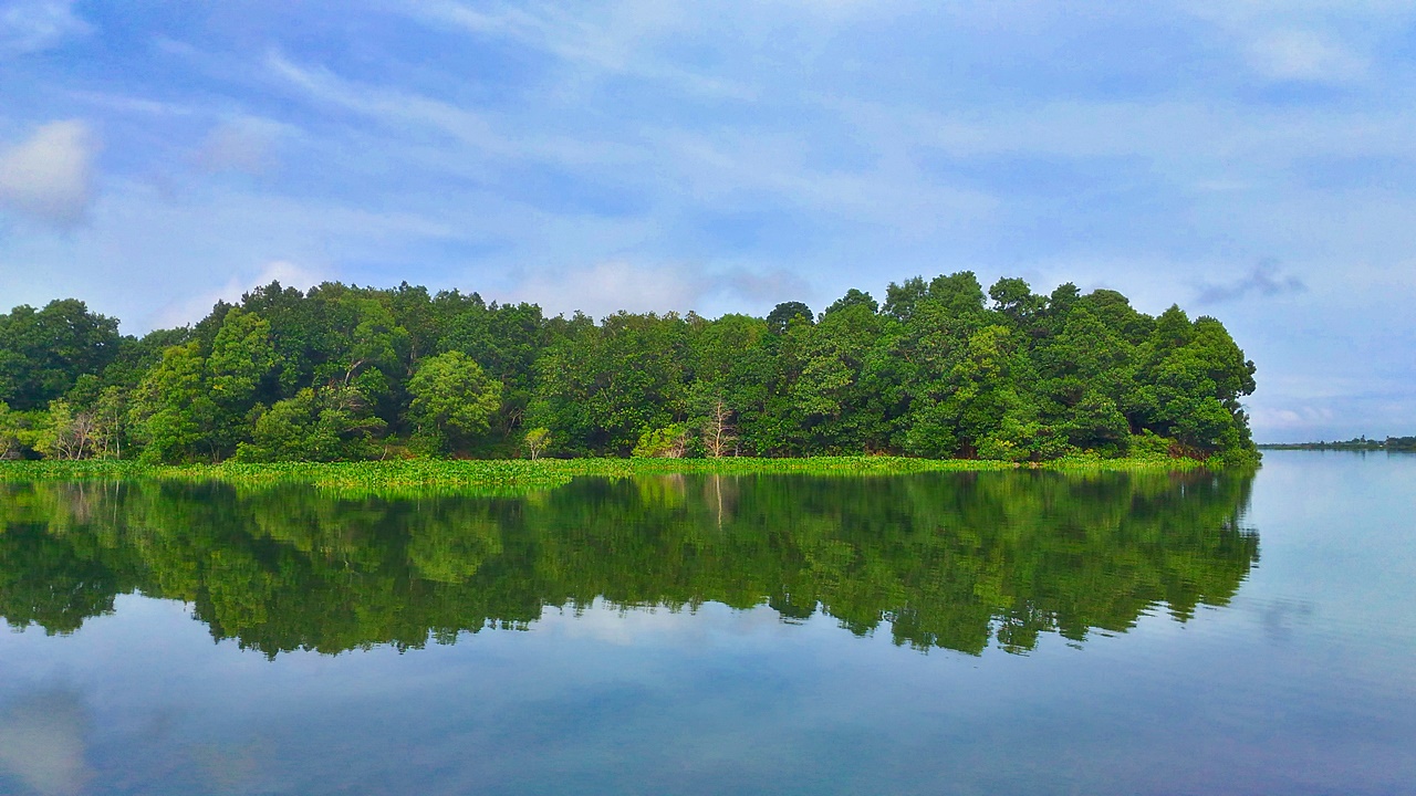 Caliraya | A Weekend Nature Rush at Aquascape Lake Caliraya - Nomadic ...