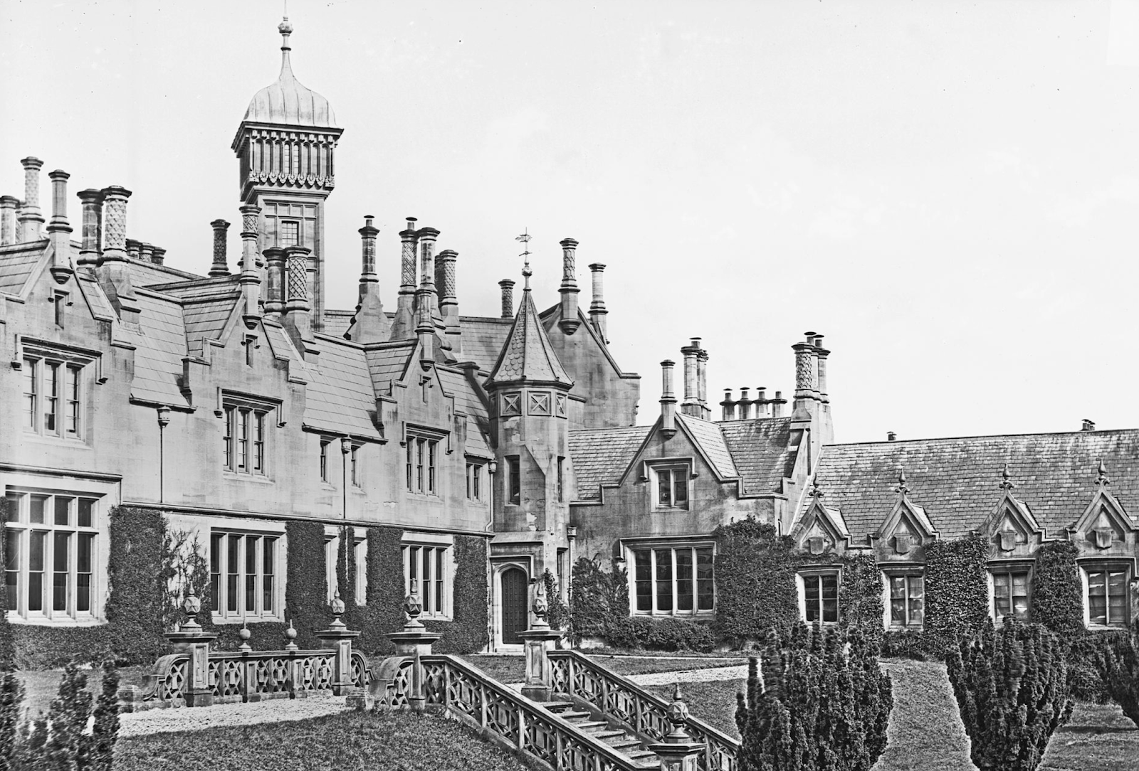 Lord Belmont in Northern Ireland: 1st Baron Lurgan