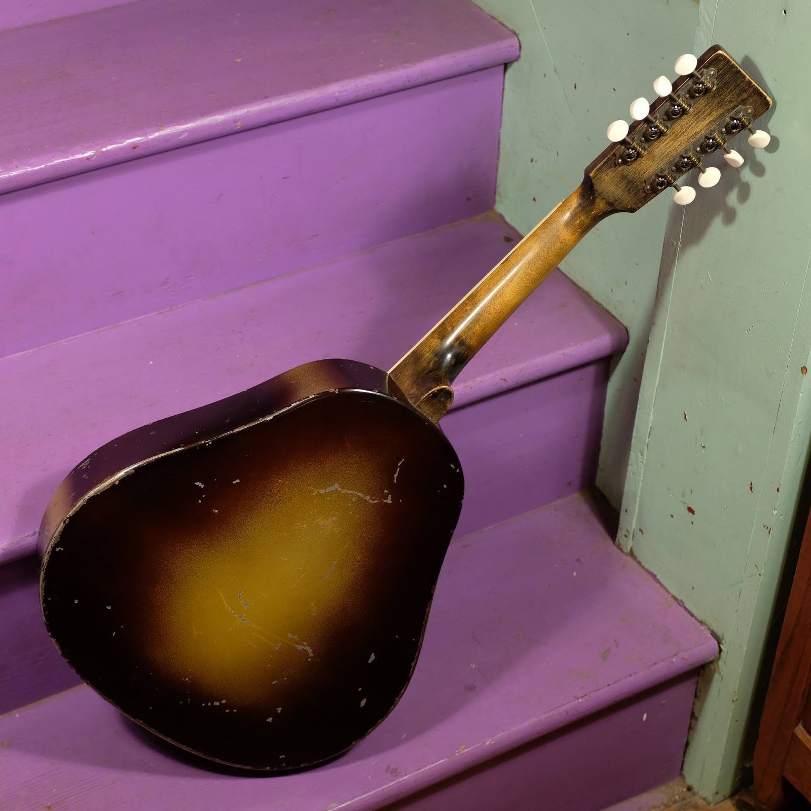 1930 National Triolian Resonator Mandolin