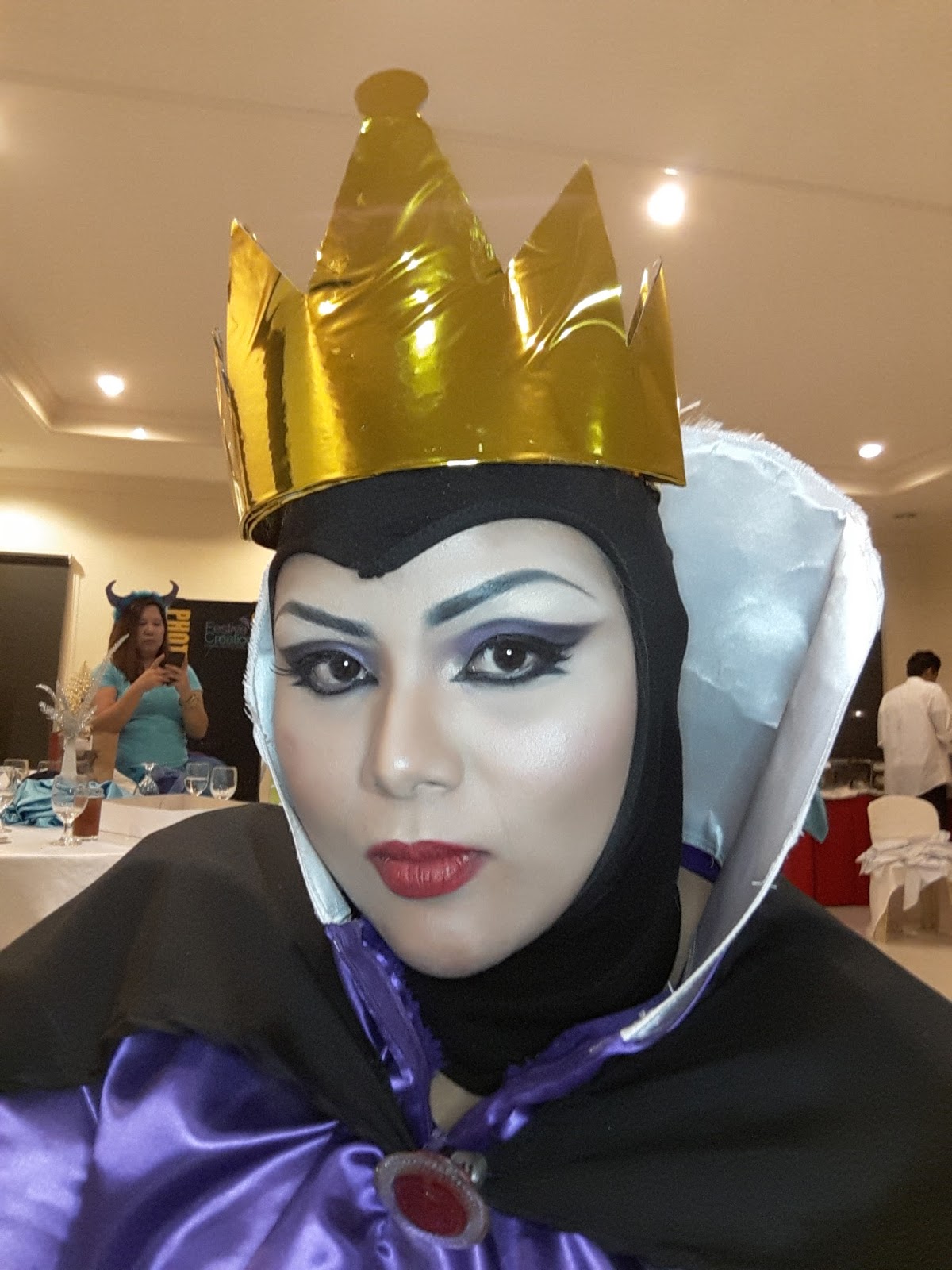 Evil Queen Snow White Makeup