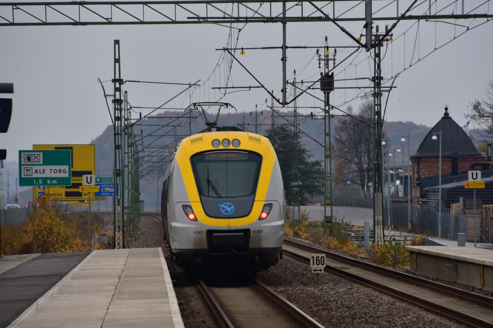 Trains and other things: October 2015
